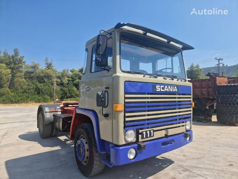 Scania 111 tegljač