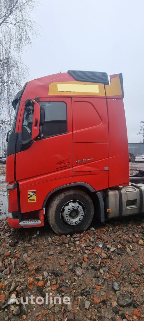 Volvo FH500 tegljač nakon udesa