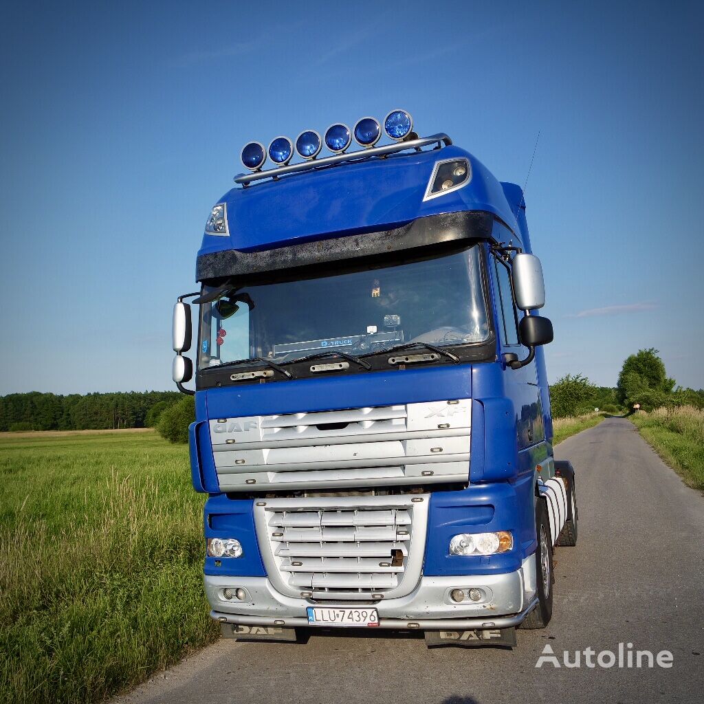 DAF XF 105 460 tegljač