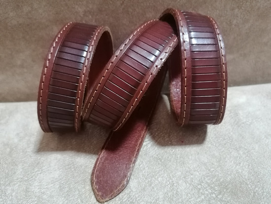 Italijanski kozni kais kao nov 110cm