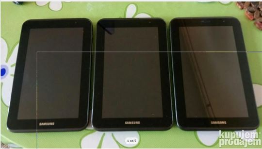 Tri Samsung tableta