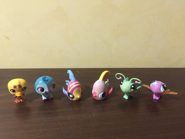 Littlest pet shop