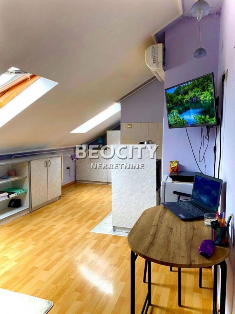 Novi Sad, Centar, Matice srpske, 4.0, 95m2, 310200EUR