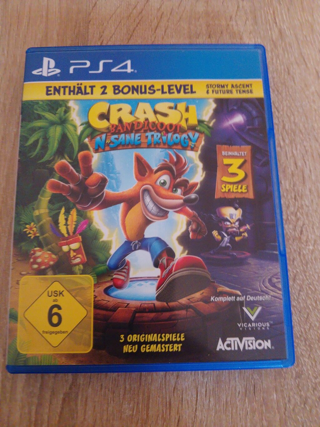 Crash Bandicoot N Sane triology.Kupljeno u Nemačkoj (novo)