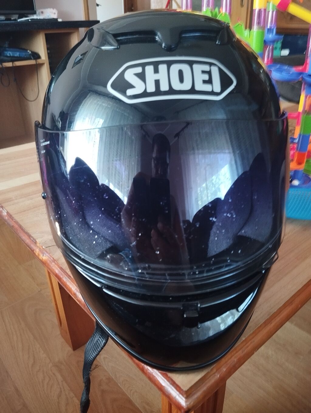 Shoei raid 2, polovna s veličina, zatamnjeni vizir, pin lok, cena 50