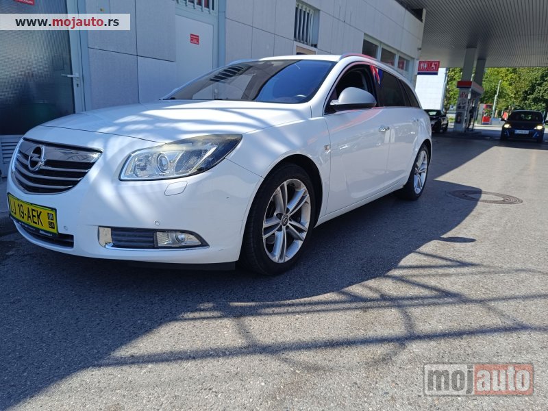 Opel Insignia 2.0