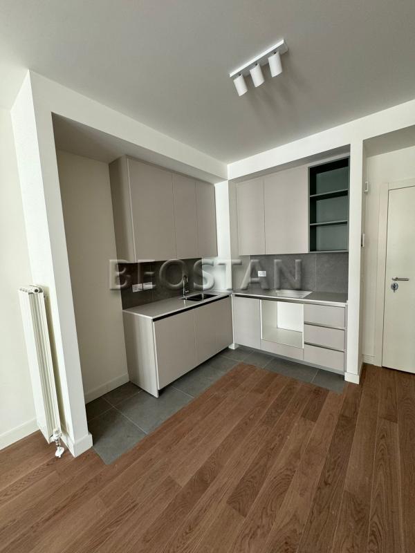 Bulevar Vudroa Vilsona, Trosoban stan za izdavanje, 75m2, 1.600€