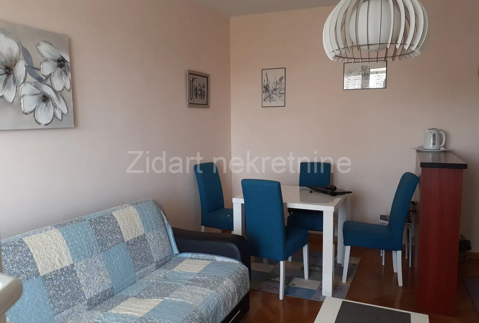 Izdavanje, jednosoban stan, 35m2, Stari Merkator, Novi Beograd, Beograd