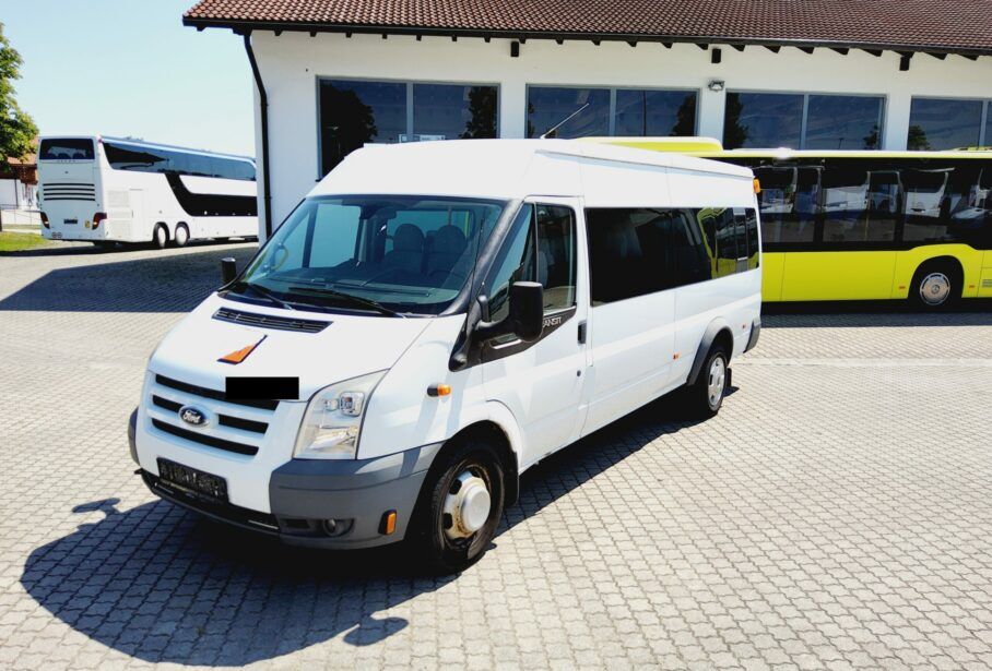 Ford Transit putnički minibus