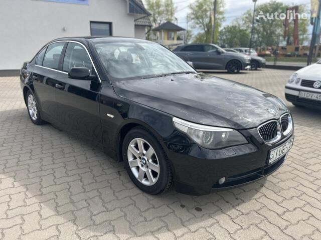 BMW 520i sedan