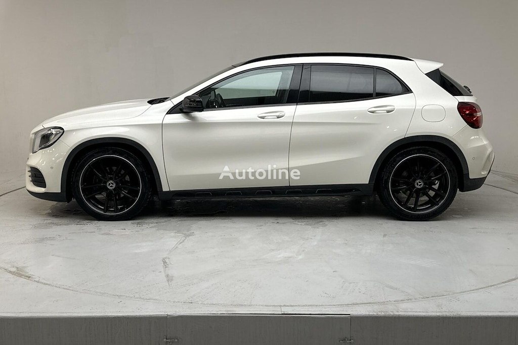 Prodaje se Mercedes-Benz GLA krosover na aukciji