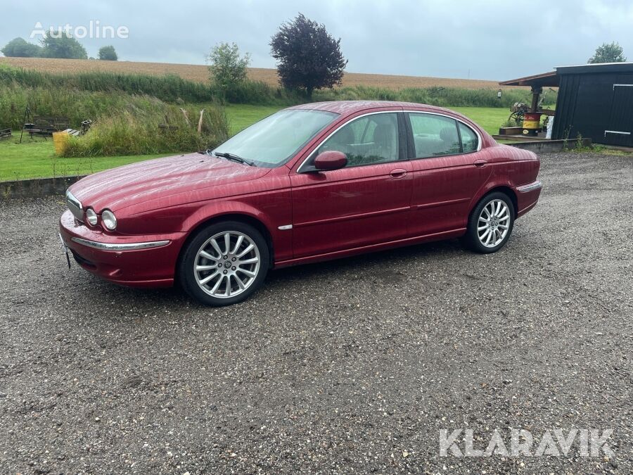 Prodaje se Jaguar X-Type, 3,0 AUT sedan na aukciji