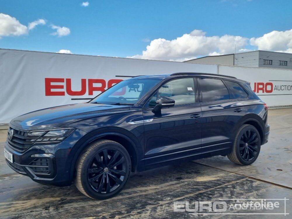 Prodaje se Volkswagen Touareg V6 krosover na aukciji