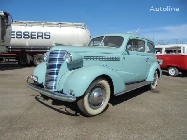 Chevrolet Master De Luxe sedan