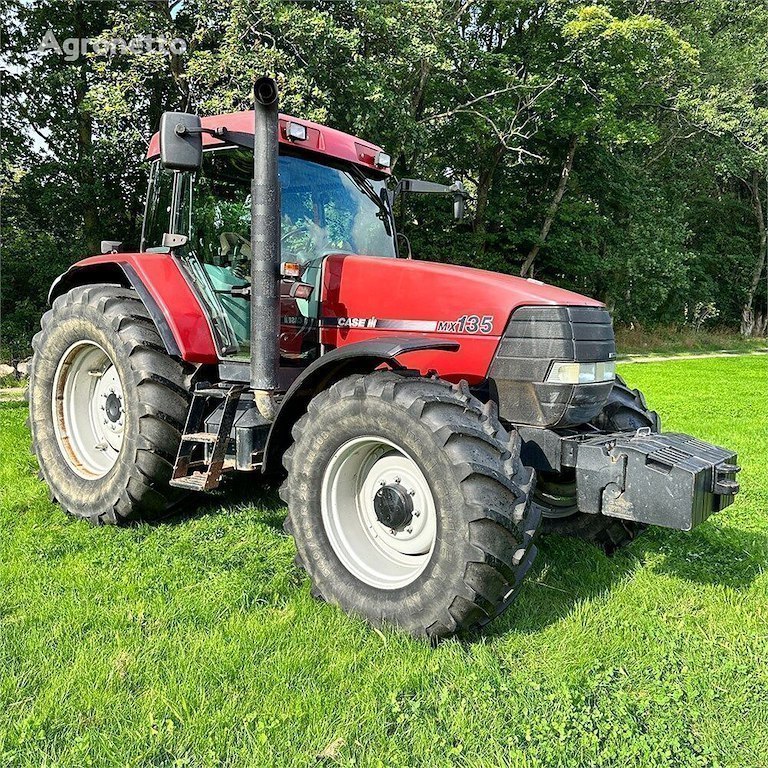 Prodaje se Case IH MX135 traktor točkaš na aukciji