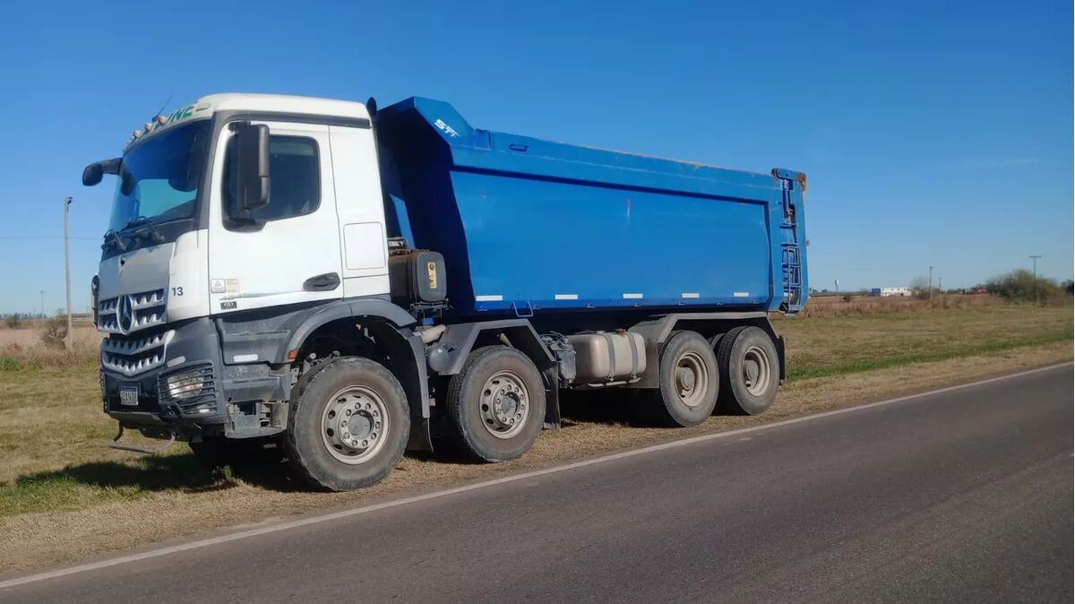 Mercedes-Benz Arocs 4845 kiper