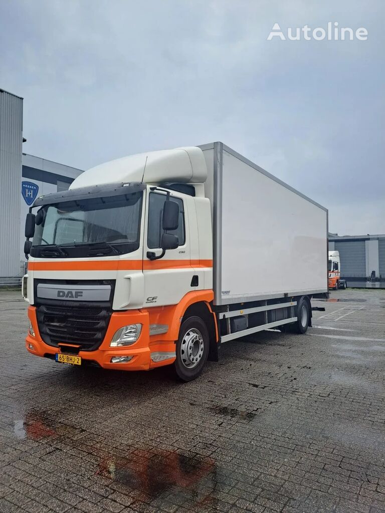 DAF CF 290 Bakwagen met laadklep kamion furgon