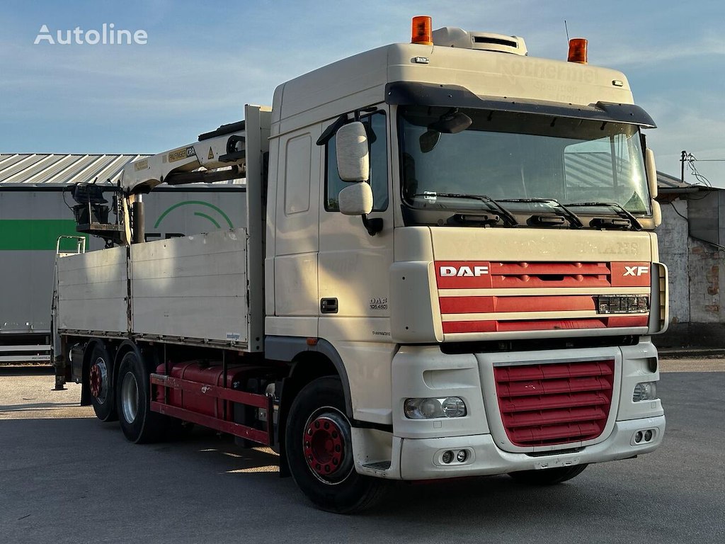 DAF Xf 105.460 kamion s ravnom platformom