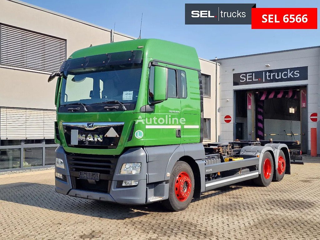 MAN TGX 26.460 6X2-2 LL ZF Intarder / Standklimaanlage / Navi / Lift vozilo za prevoz kontejnera