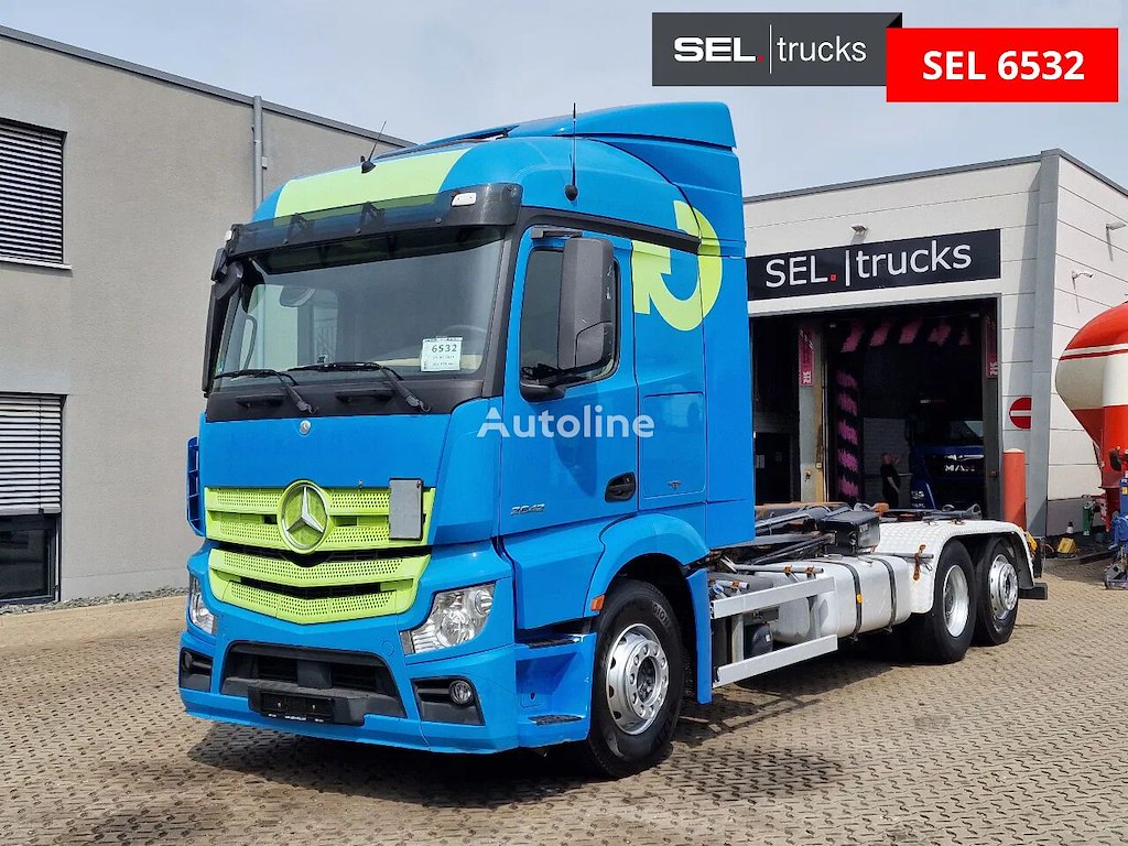 Mercedes-Benz Actros 2542 Retarder / Lenkachse / Liftachse kamion sa kukom za podizanje tereta