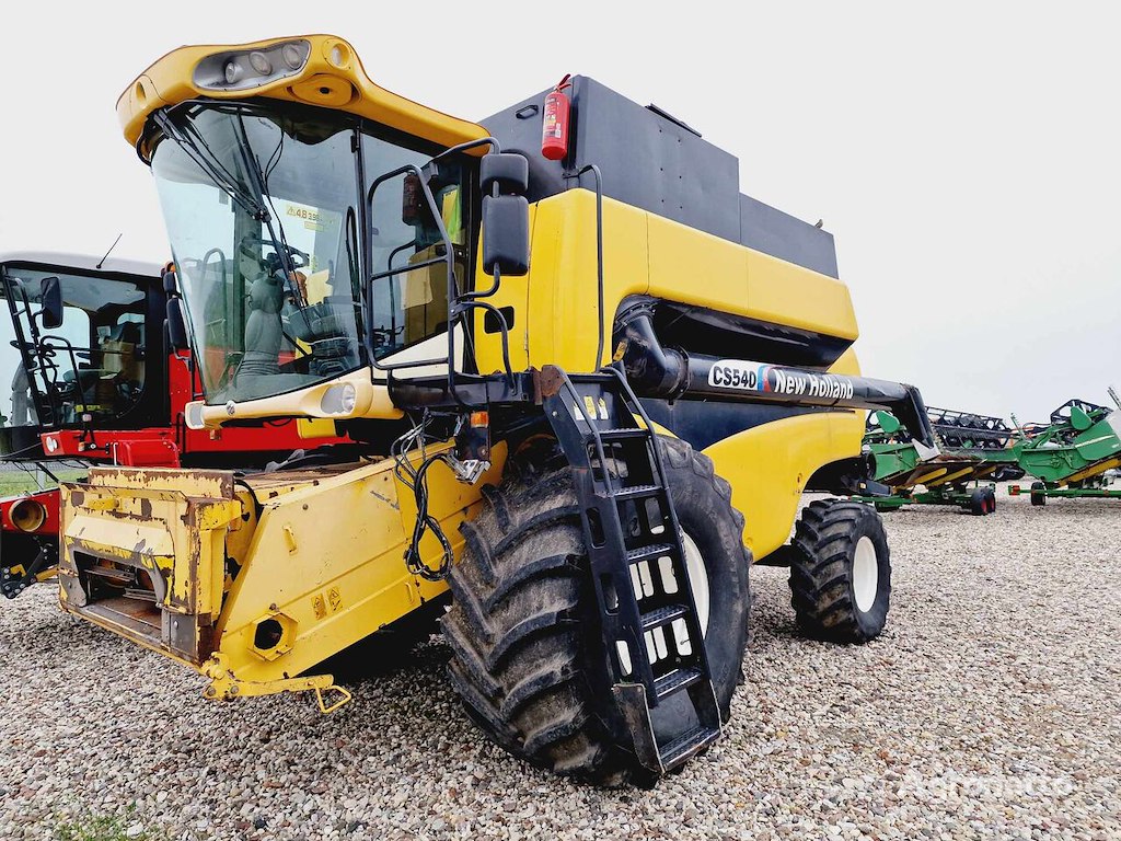 New Holland CS 540 kombajn za žito