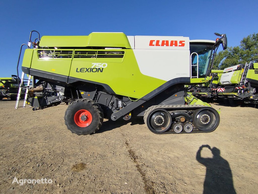 Claas Lexion 750 TT + heder kombajn za žito