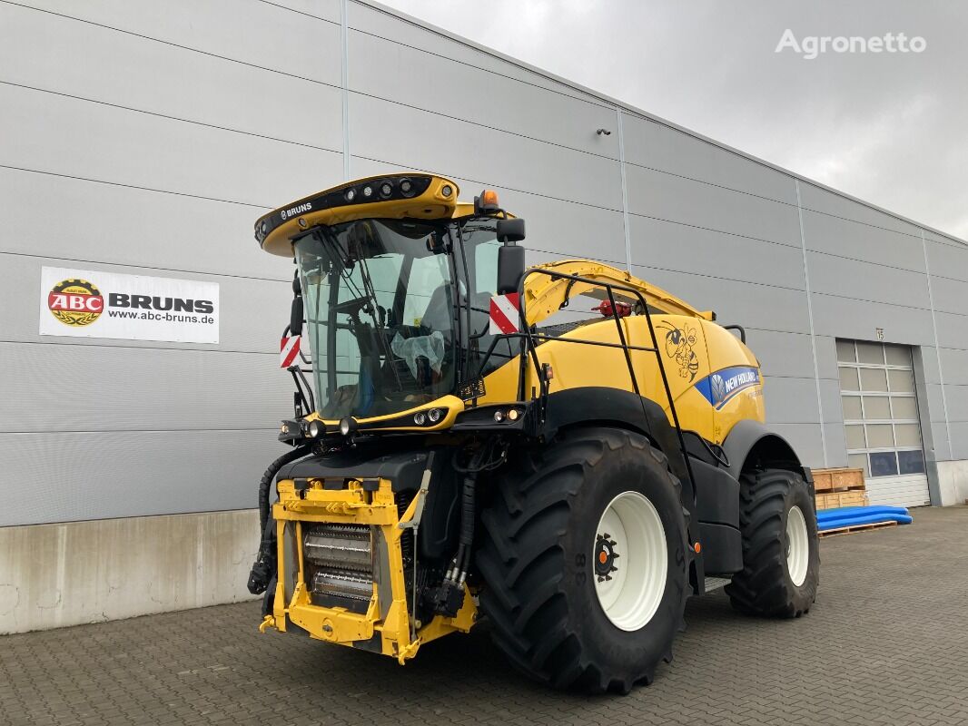 New Holland FR550 krmni kombajn