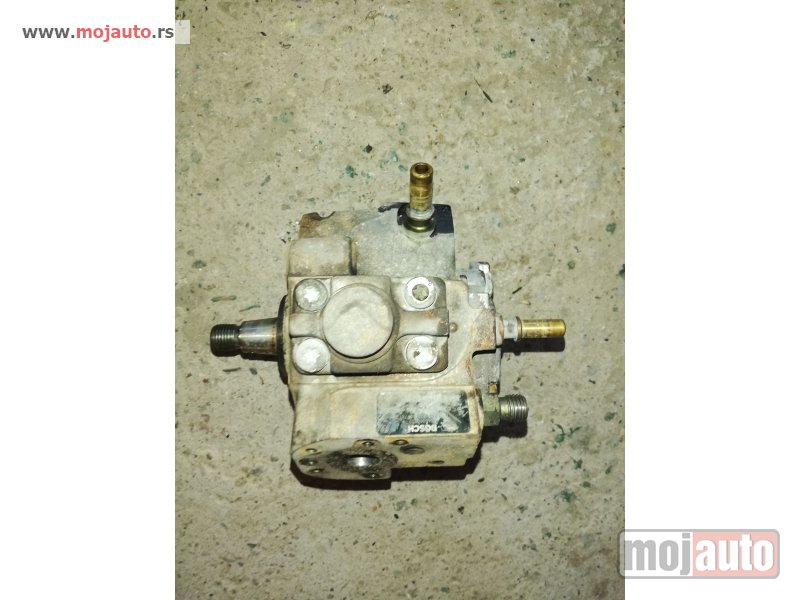 Bos pumpa za 1.6hdi za Peugeot 207, 307, 407