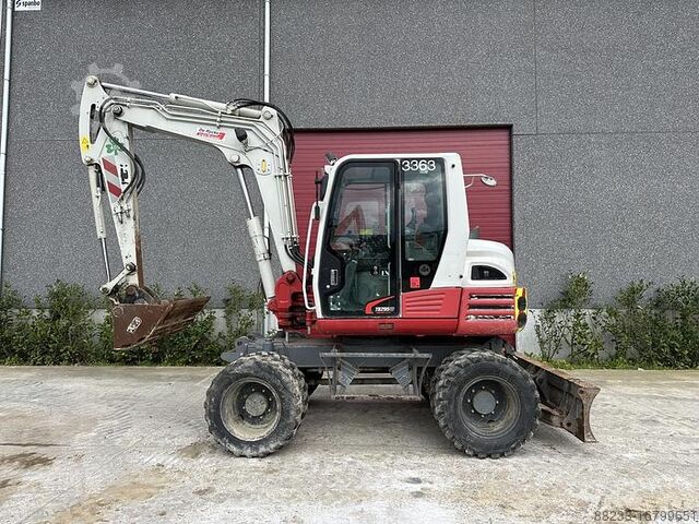 Bager točkova
Takeuchi TB295W