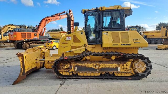 Mašina za ocenjivanje
Komatsu D61 PXI-24 (New Undercarriage)