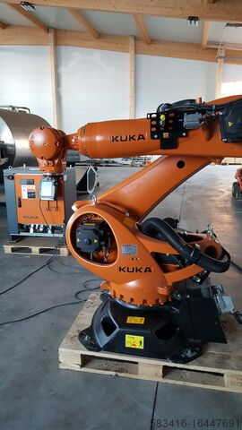 Industrijski robot
KUKA KR90 R2700 pro inkl. KRC 4