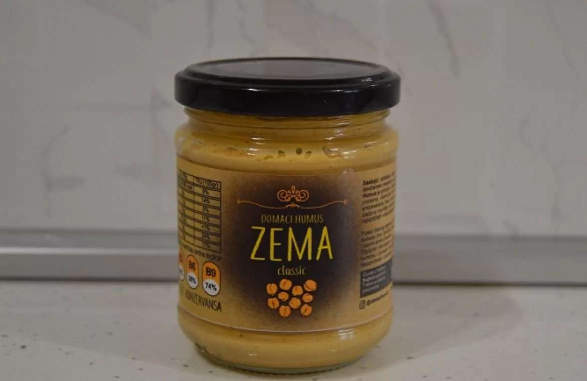 Domaći humus Zema