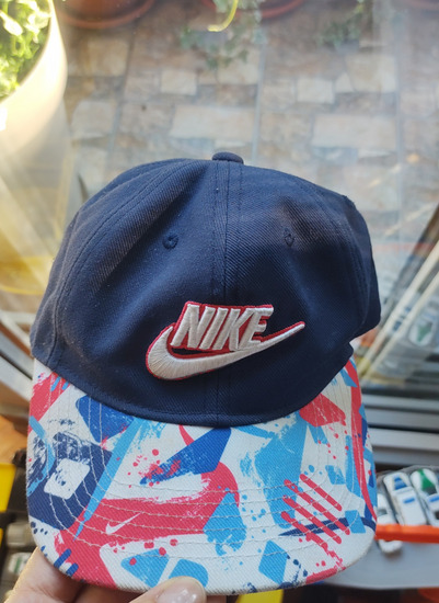 Dečiji Nike kačket , original , 122