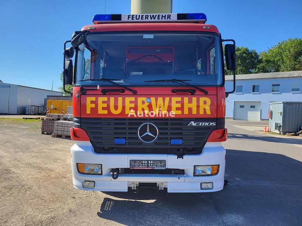 Mercedes-Benz Actros LF24 vatrogasno vozilo