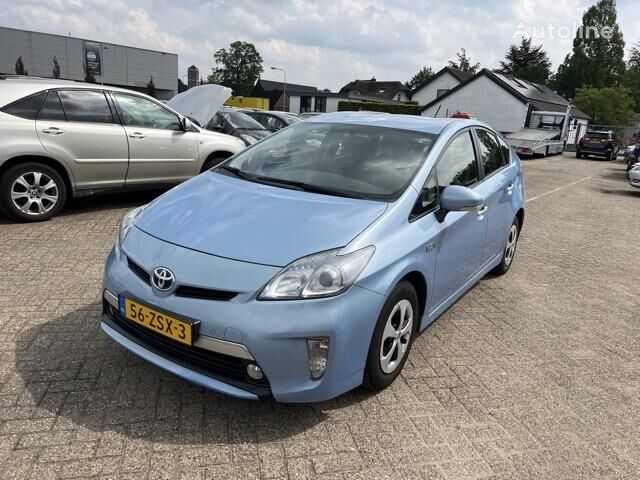 Toyota Prius 1.8 Plug-in HSD Aspiration hečbek