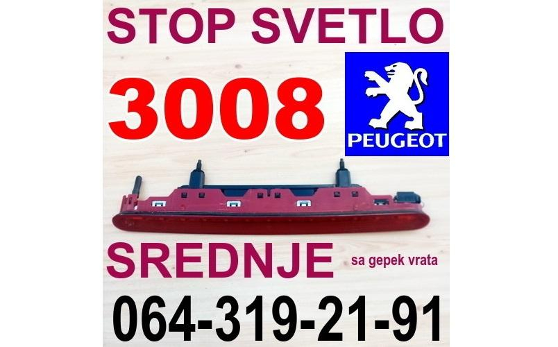 STOP SVETLO srednje treće Pežo 3008 Peugeot 2012. godište