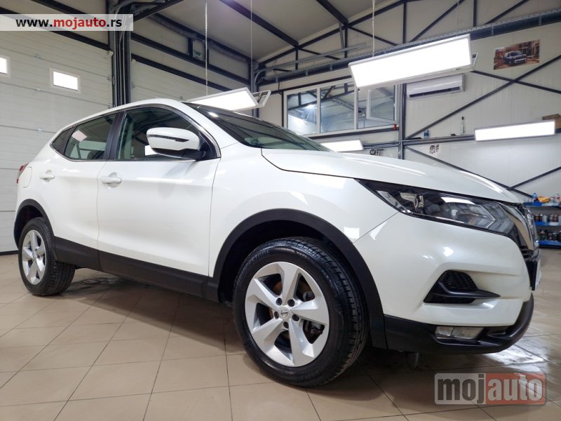 Nissan Qashqai 4 Sedista N1