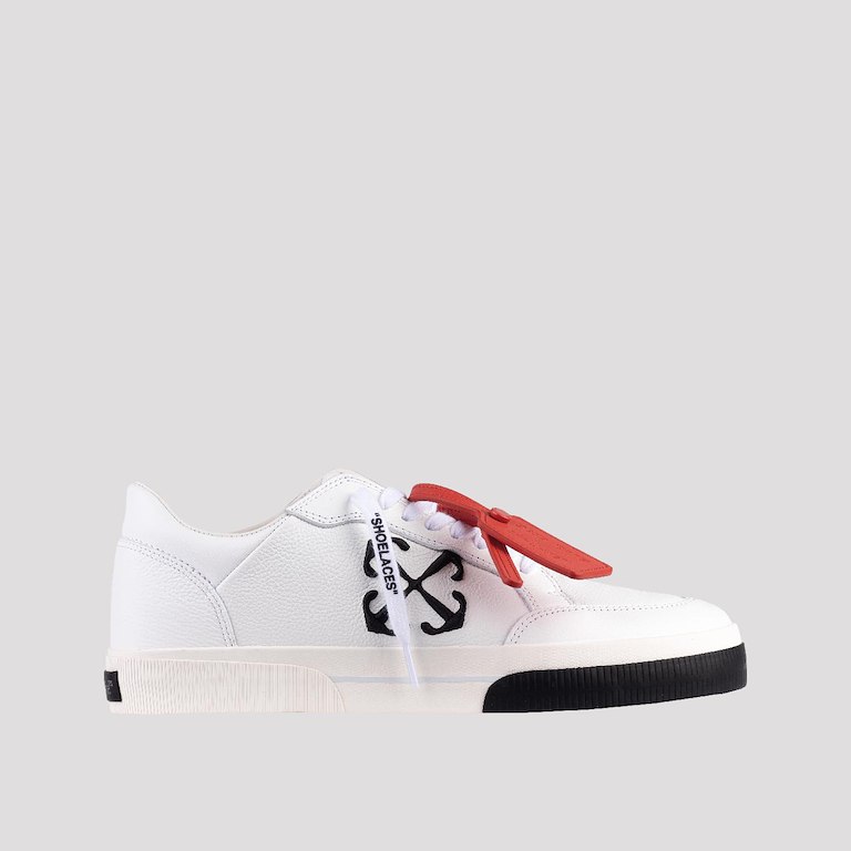 Off-white patike