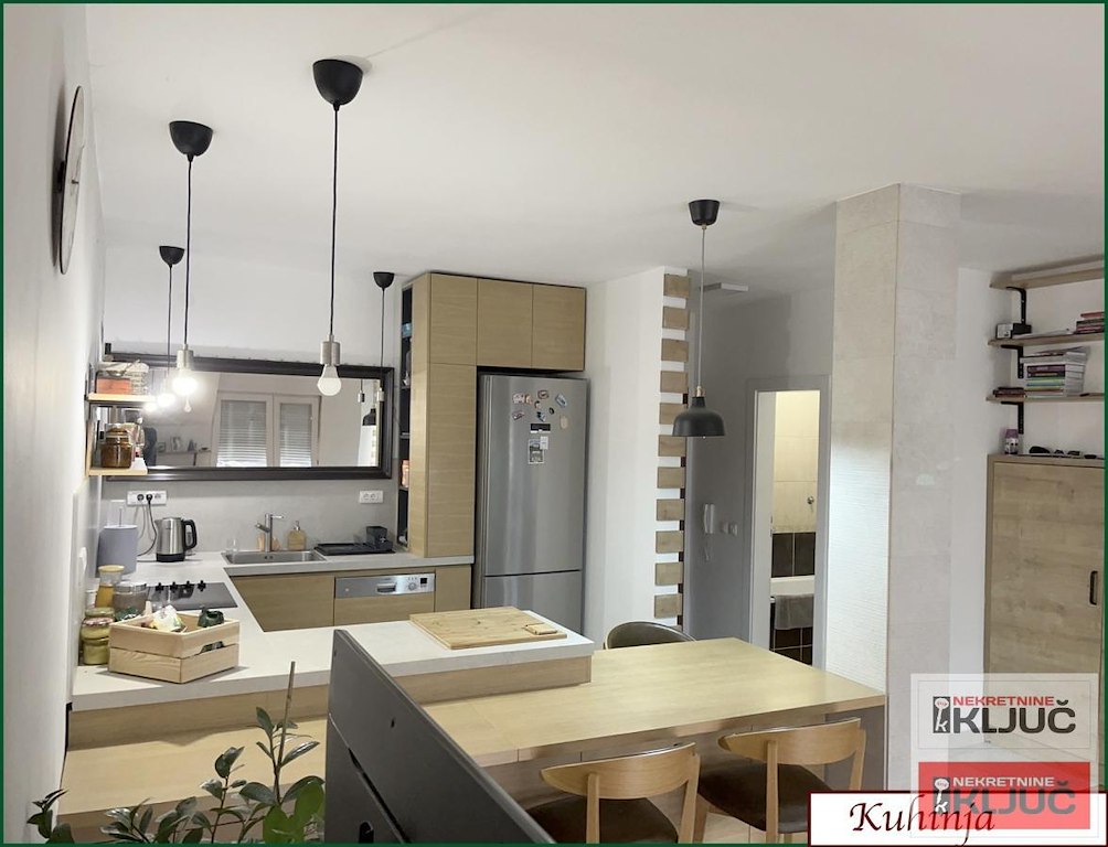 KOD SAJMA, 88m2, Četvrosoban-Duplex