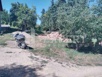 PLAC 14,5a u urbanom delu, Gabrovački put, 500m od Restorana Bolji Život