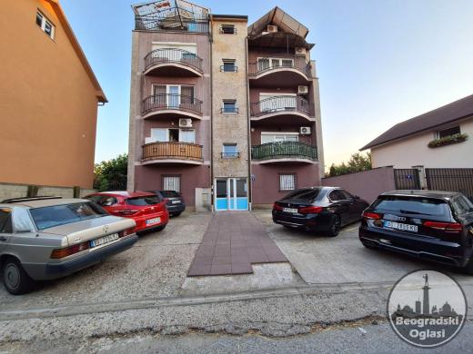 Stan 32m² - Zemun - Zivka Petrovica