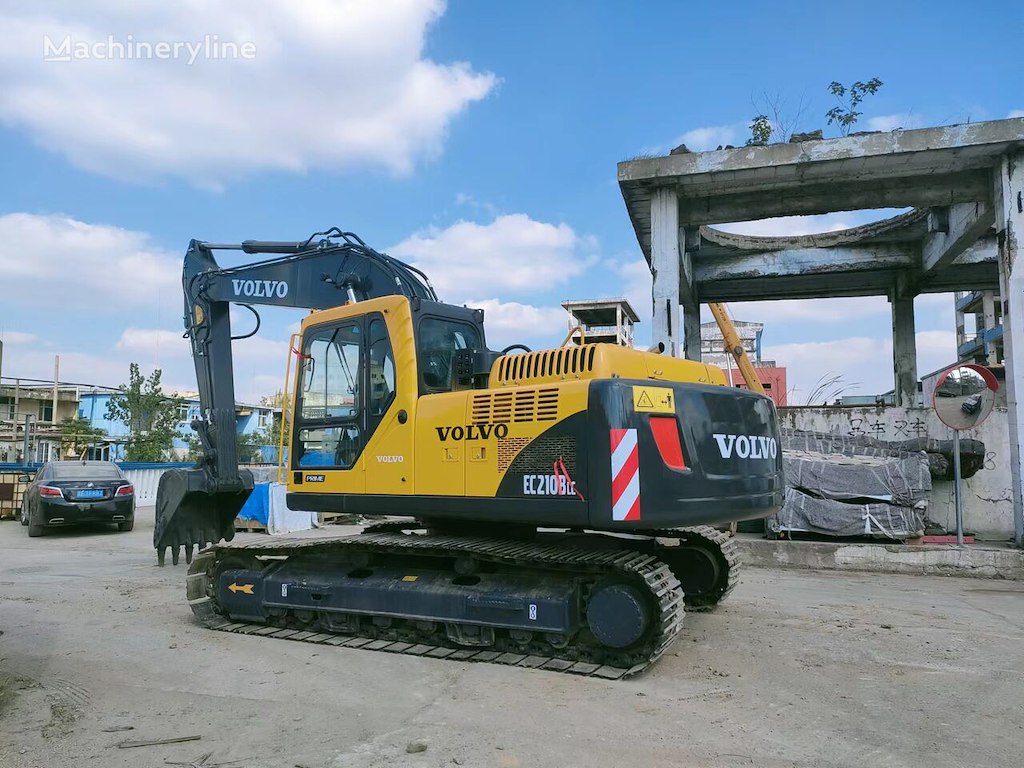 Volvo EC 210 bager guseničar