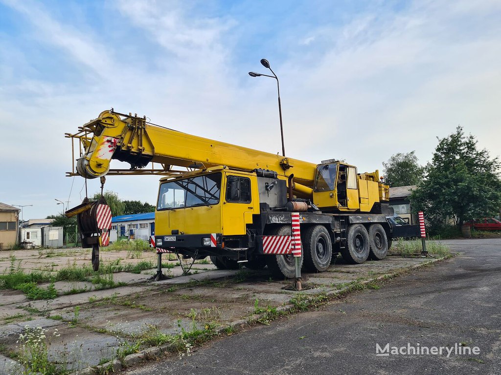 Liebherr LTM1060 pokretna dizalica po rezervnim delovima