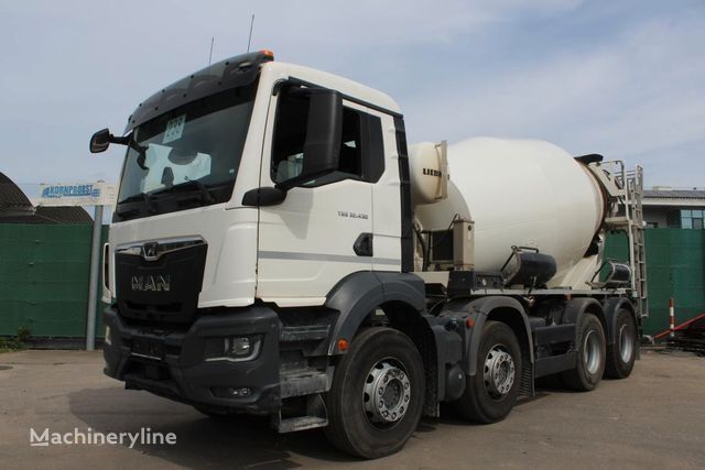 MAN TGS 35.430 kamion s mešalicom za beton