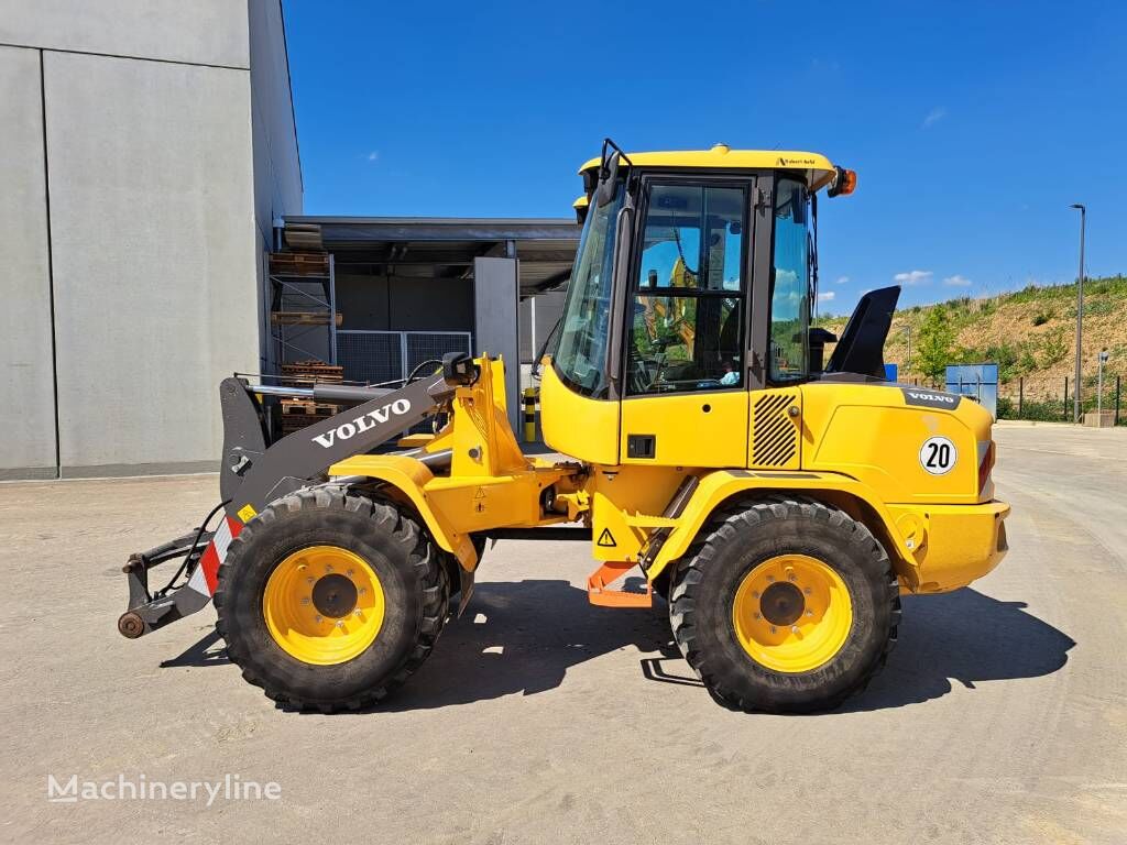 Volvo L 35 G prednji utovarivač