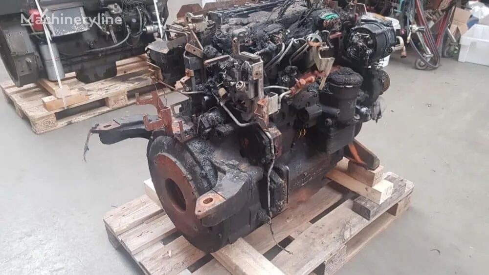 Motor TCD41L4 Second Hand – Vizibil Deteriorat za Deutz TCD 4.1 L4 građevinske mašine