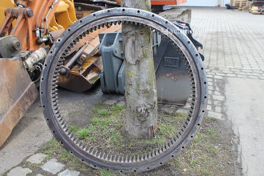 Coroană de rotire excavator second hand okretni prsten za OK RH 622 građevinske mašine