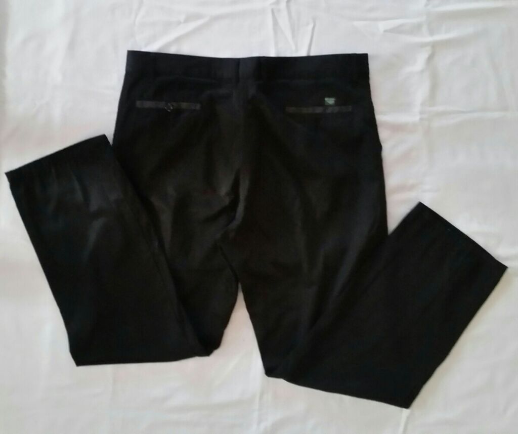 DOCKER prelepe elegantne pantalone, vel.L/XL. Veoma kvalitetne lako