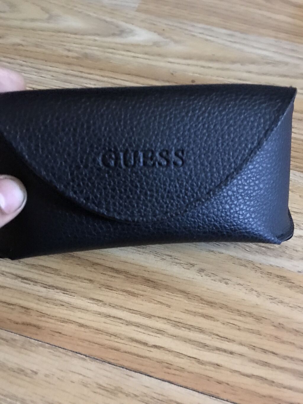 Guess, bоја - Crna