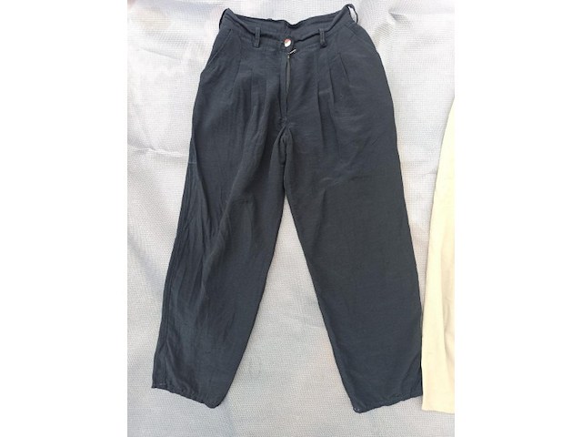 Pantalone crne XS / S